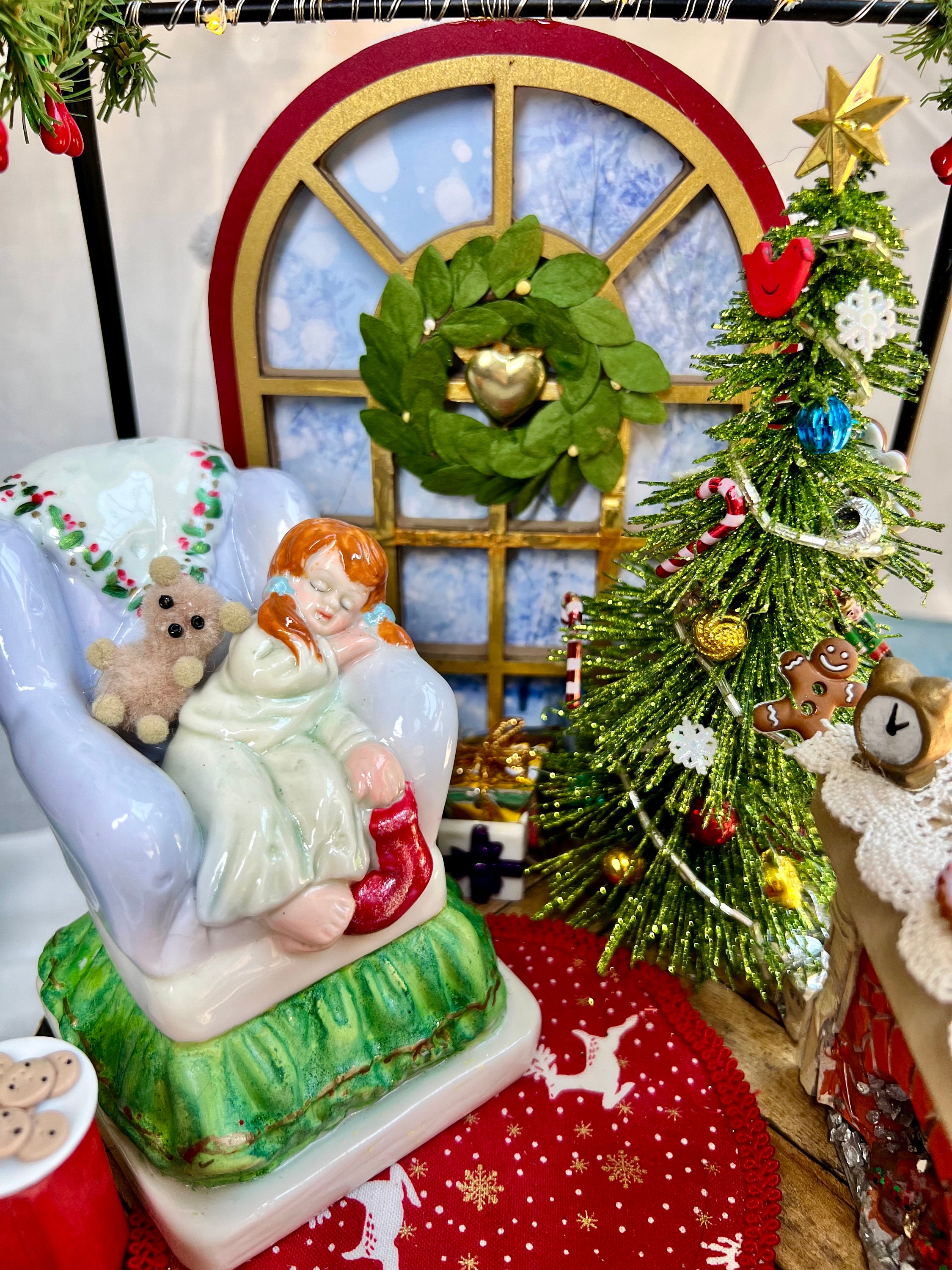 Vintage Christmas Eve Light up Diorama. Waiting for Santa Clause in ...