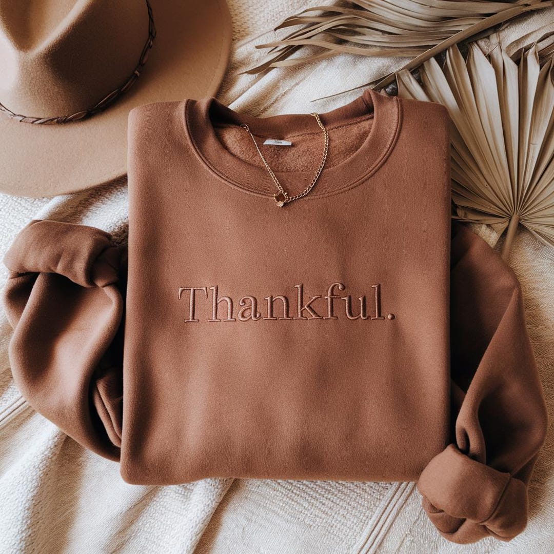 Embroidered Thankful Sweatshirt, Retro Fall Crewneck - Etsy