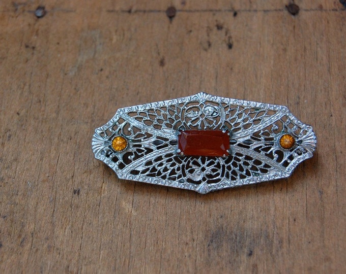 Vintage Filigree Pin / 1920s Jewelry / VALENCIA - Etsy