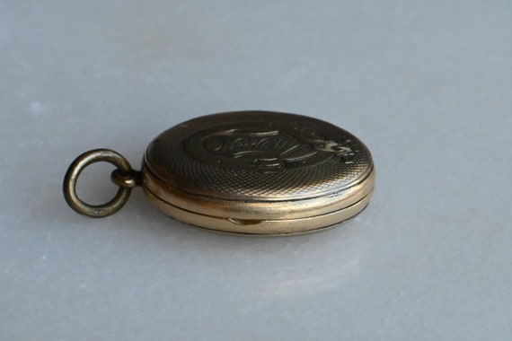 Antique Victorian 1870s memento mori locket with hair… - Gem