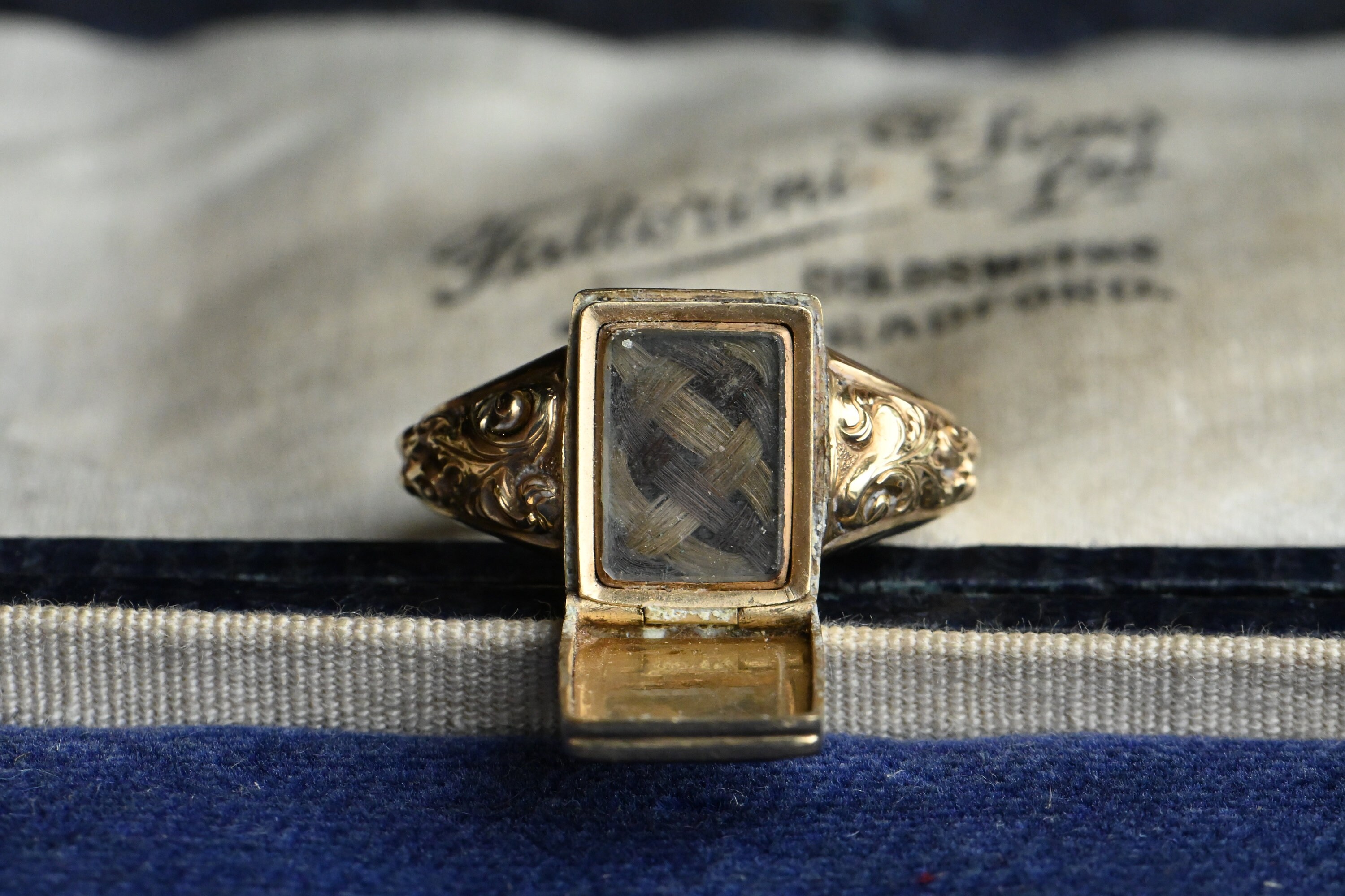 Antique Victorian Pinchbeck Lapis Compartment Ring With Hairwork - Etsy