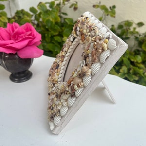 SEA SHELL FRAME, Heart Shell Frame , Coastal Sea Shell Mirror, Cute ...