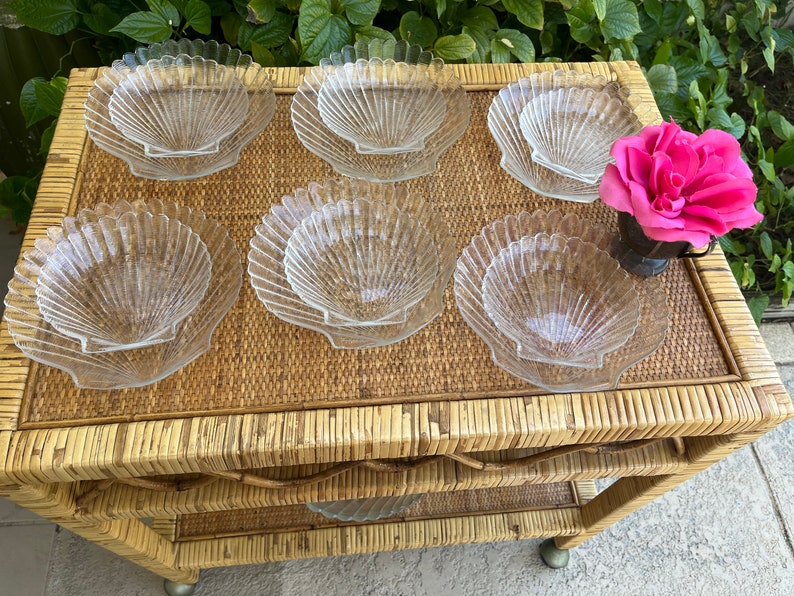 Set of 12 Glass Clam Plates and Large Glass Clam Shell Bowl 6 - Etsy