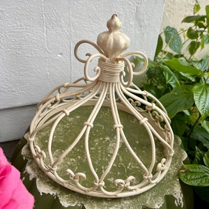 Vintage Chippy Metal Scroll Decor, Chippy Cream Metal Scroll Top ...