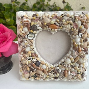 SEA SHELL FRAME, Heart Shell Frame , Coastal Sea Shell Mirror, Cute ...