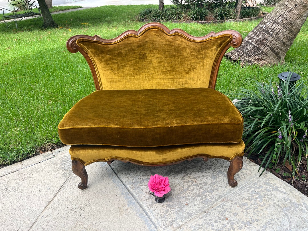 Baroque Rococo Velvet Settee, Louis Xv Settee French Provincial Velvet ...