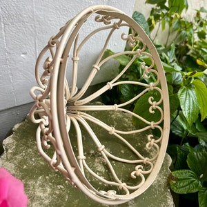 Vintage Chippy Metal Scroll Decor, Chippy Cream Metal Scroll Top ...