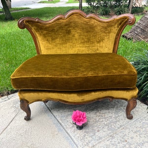 Baroque Rococo Velvet Settee, Louis Xv Settee French Provincial Velvet ...