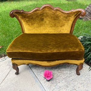 Baroque Rococo Velvet Settee, Louis Xv Settee French Provincial Velvet ...