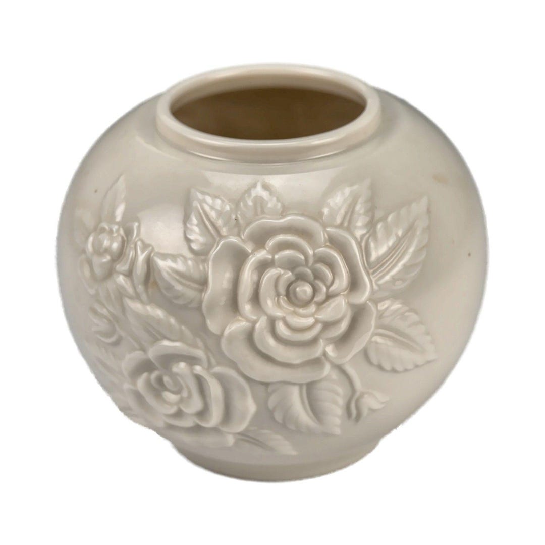 Lenox Vintage Lenox USA Ivory Color Porcelain 3 Roses Pattern Round ...