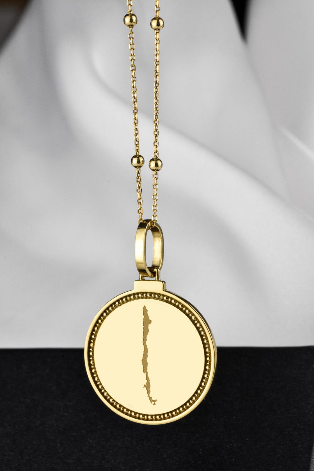 14K Solid Gold Chile Map Necklace, Country Jewelry Gift - Etsy