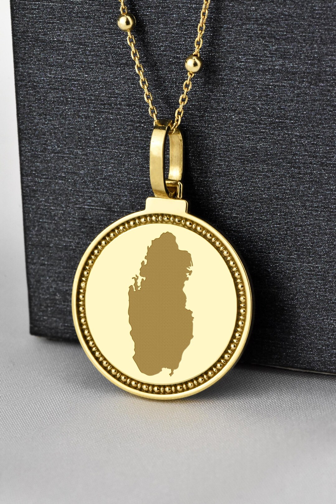 14K Solid Gold Qatar Map Necklace, Arabian Heritage Pendant - Etsy UK