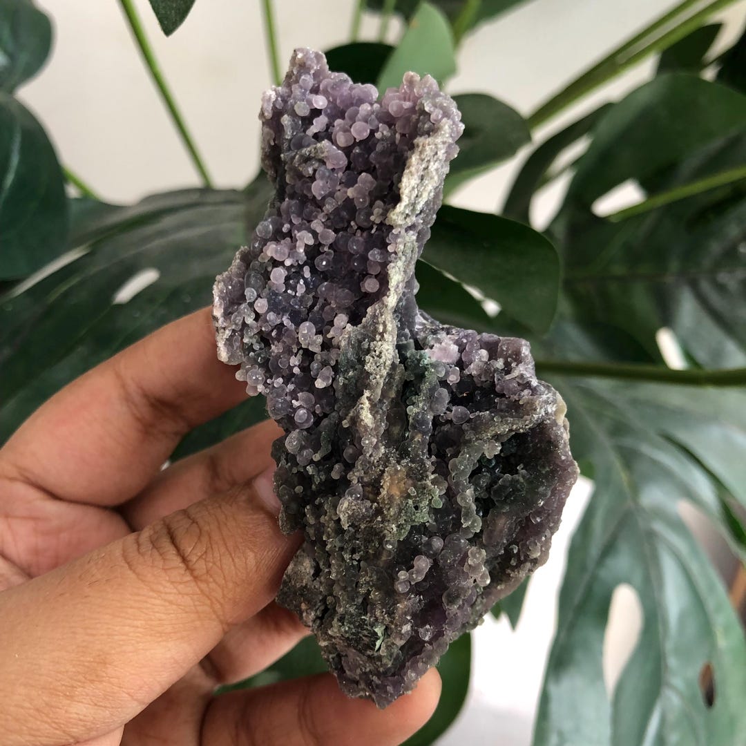 Unique Grape Agate Specimen Cluster | Gif Te , Gifttings ,giftedly - Etsy