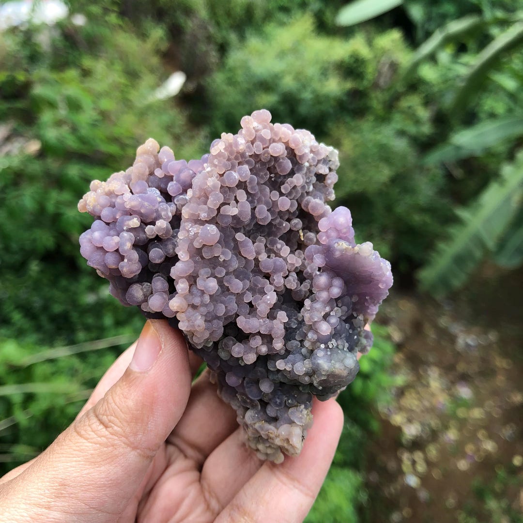 Natural Grape Agate Specimen Cluster | Gif Te , Gifttings ,giftedly - Etsy