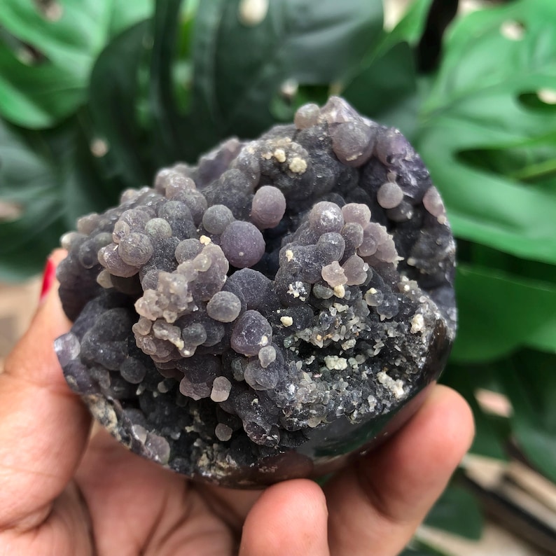 Unique Grape Agate Sphere Purple | Gif Te , Gifttings ,giftedly - Etsy