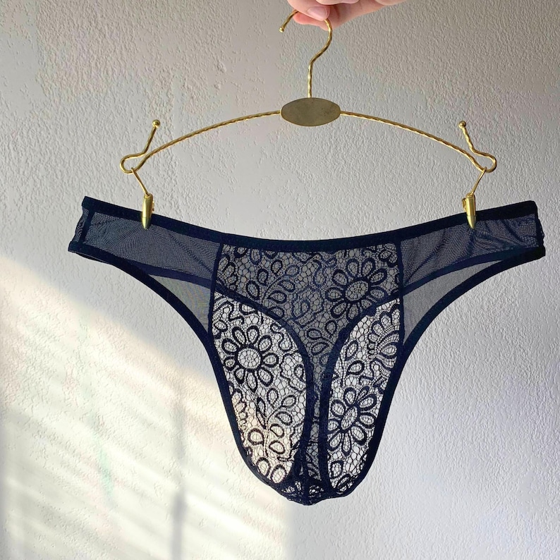 String pour homme en maille noire et maille dentelle | Culotte ...