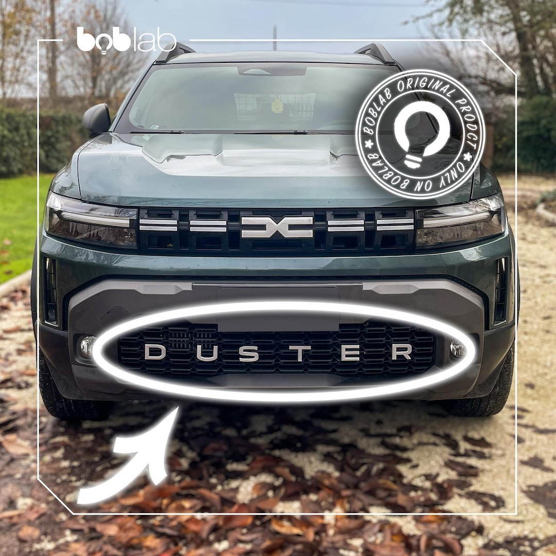 Napis 3D na przedni grill Dacii Duster (personalizowany) – dekoracja ...