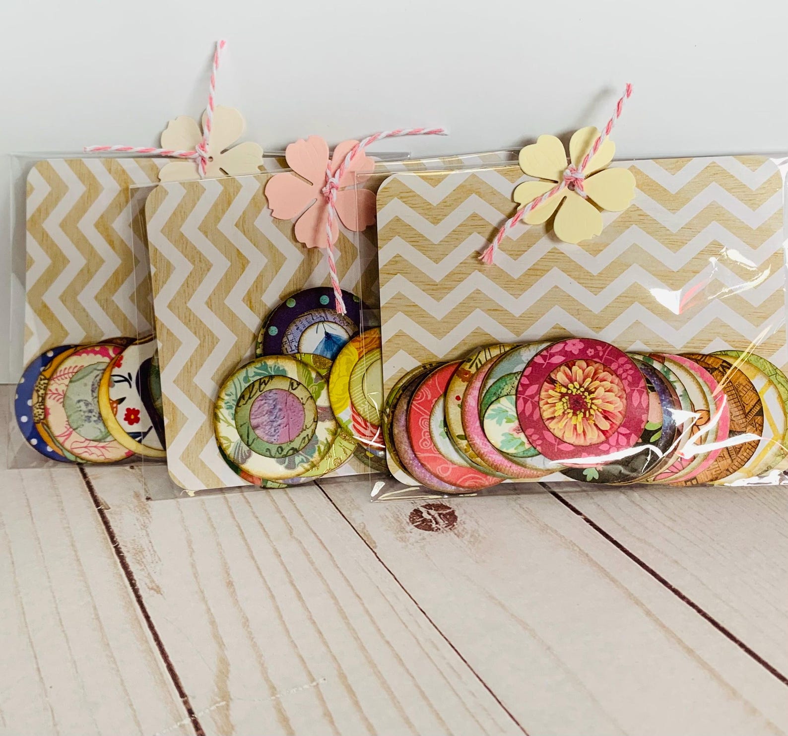 Paper Circle Stacks: Mixed Media Art Embellishments, 20-pack - Etsy