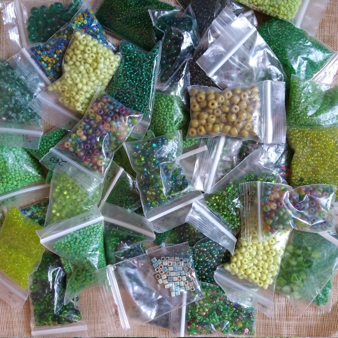 Mixed Bags of Seed Beads! 15-20 Small Bags Total - Etsy
