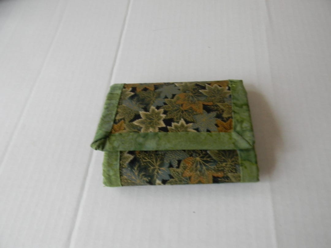 Green and Gold Leaves Trifold Wallet - Etsy