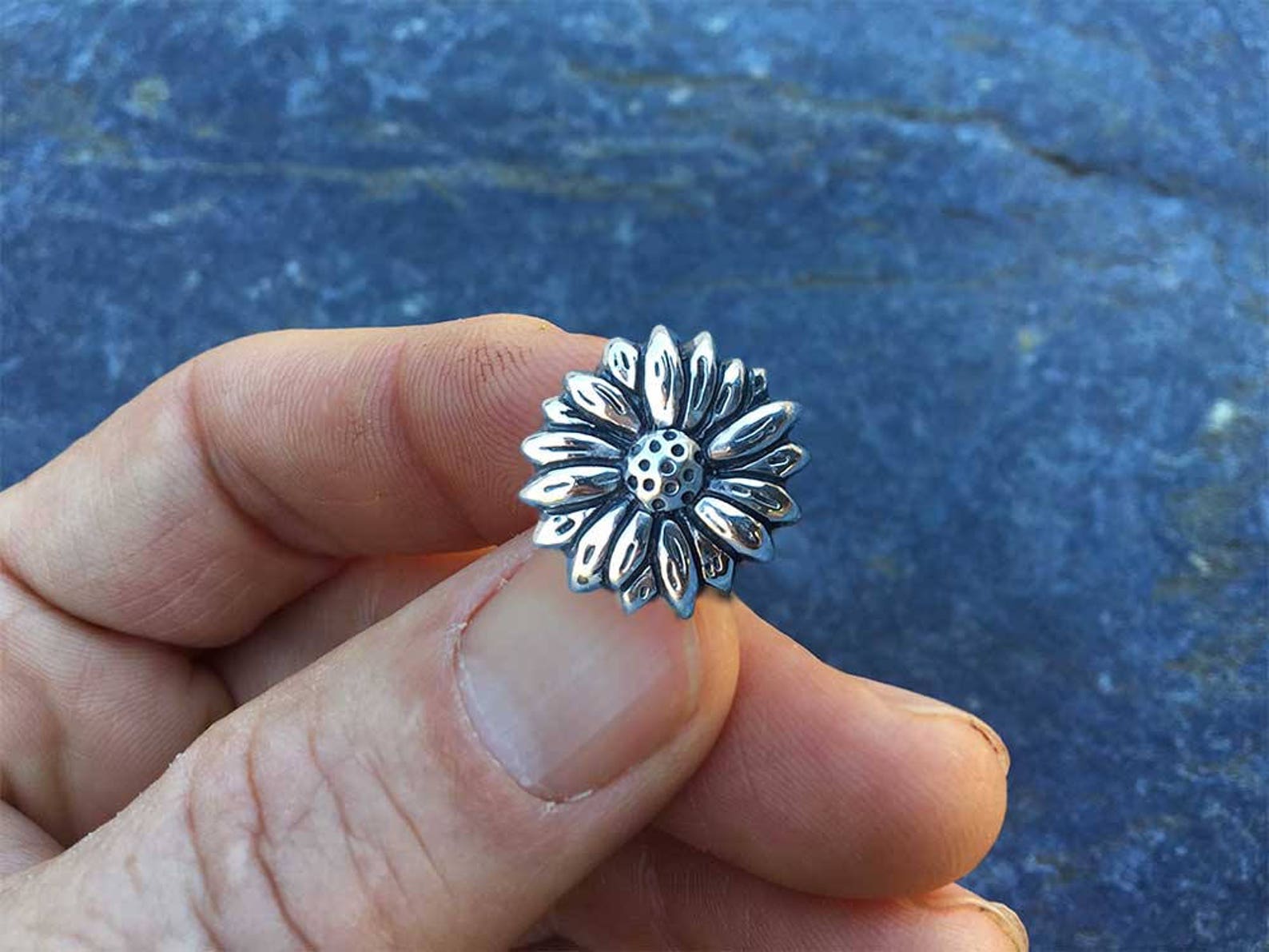 Daisy Tie Tack or Daisy Flower Tie Bar / Tie Clip Sterling | Etsy