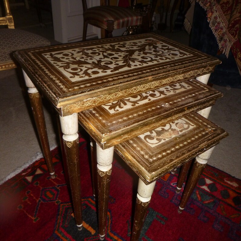Vintage Elegant Hollywood Regency Tables/nesting Tables - Etsy