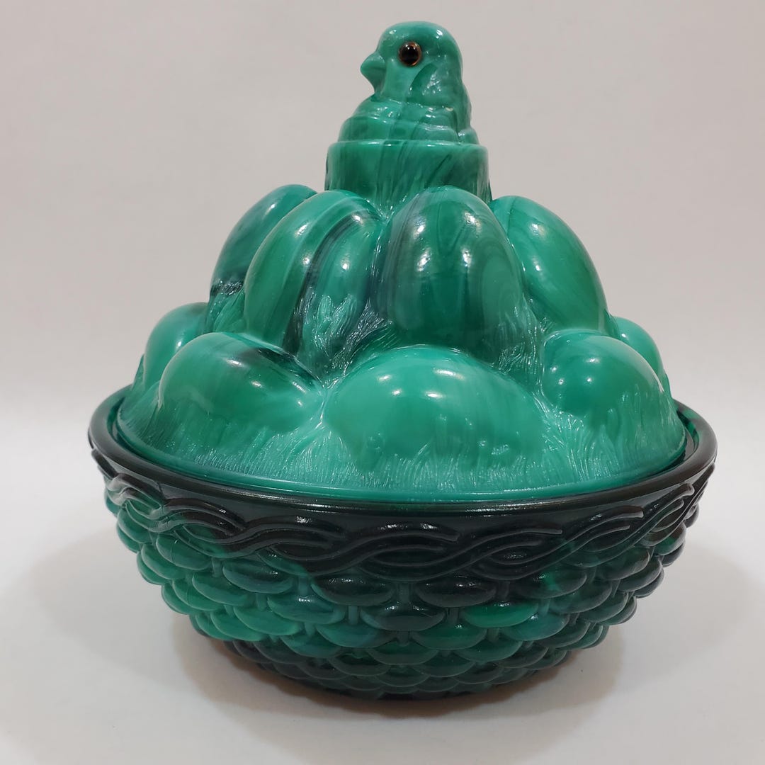 Vintage Malachite Green Slag Glass Chick on Egg Pile Westmoreland ...