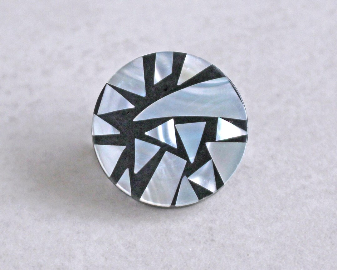 Black & White Abstract Shell Pin - Sweater Lapel Backpack Pin - Etsy