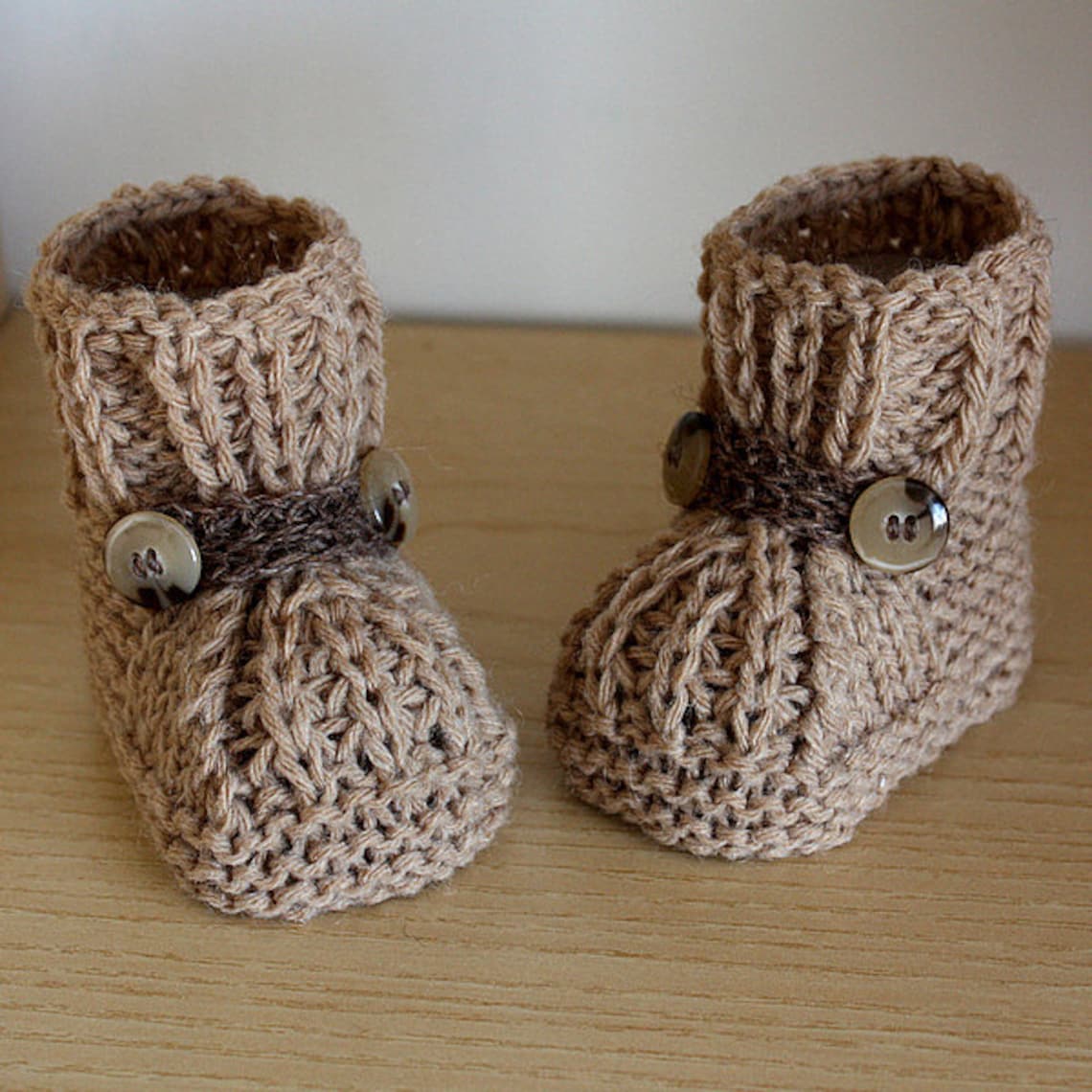 Knitting Pattern PDF file Warm Feet Baby Booties sizes | Etsy