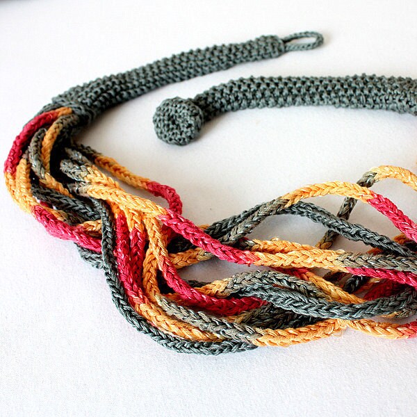 Knitting Pattern (PDF File) Necklace Sunshine Accessory - Etsy