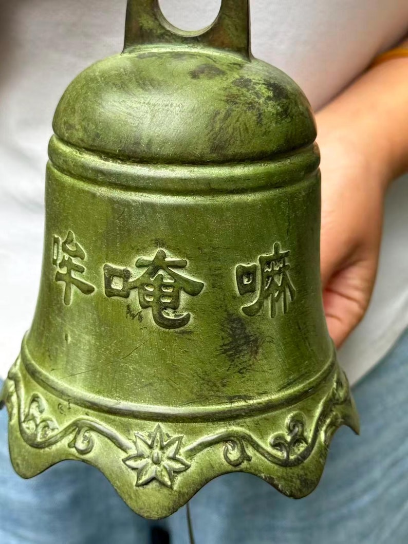Tibetan Vintage Temple Buddha Bell Chung, Nepal Huge Bell Blessing ...