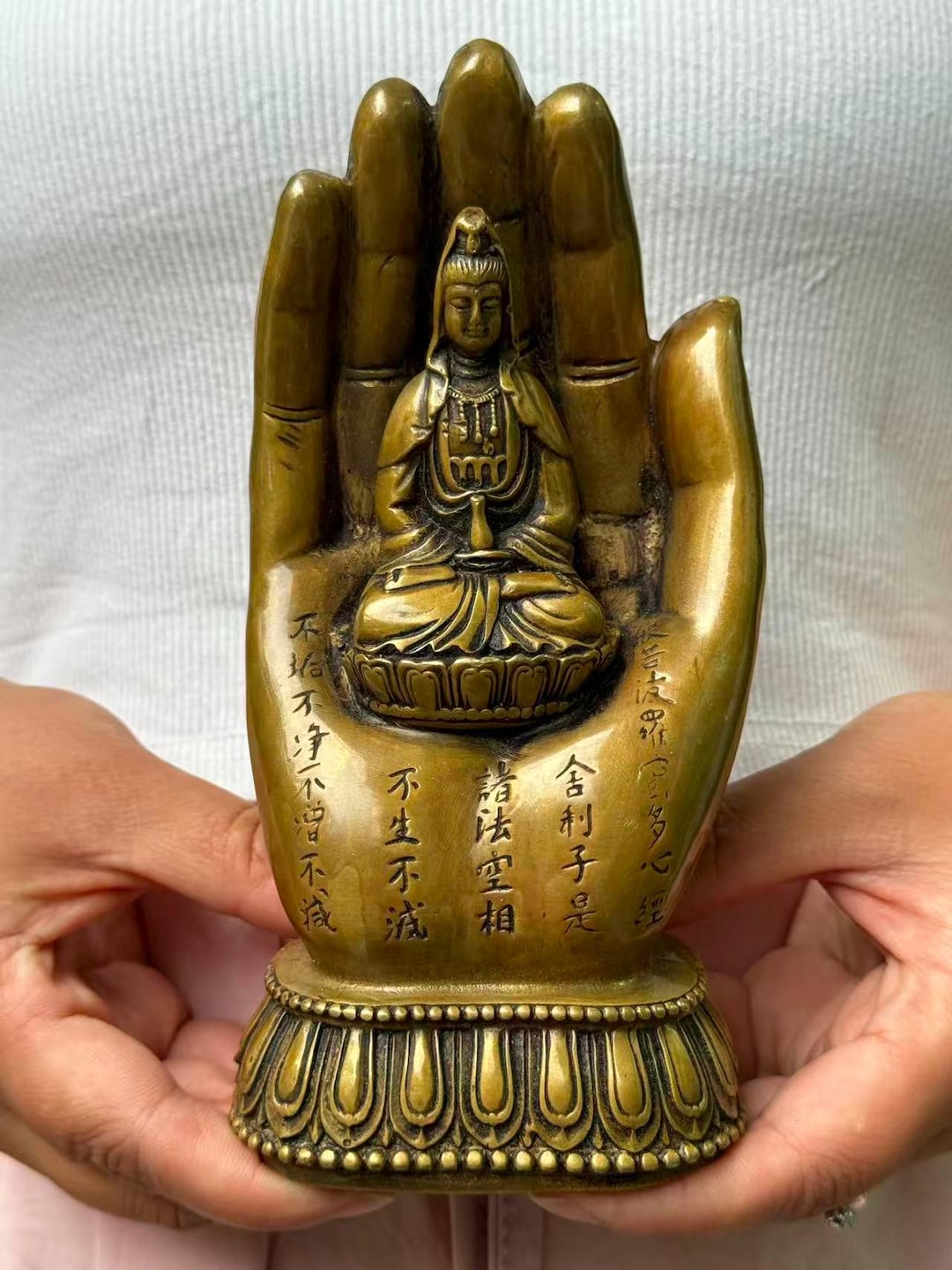 Copper Guan Yin Bodhisattva Sitting in Hand, Tibet Temple Kwan-yin ...
