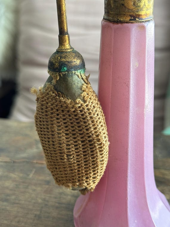 Vintage Pink Perfume Atomizer, 1920s-1930s - Gem