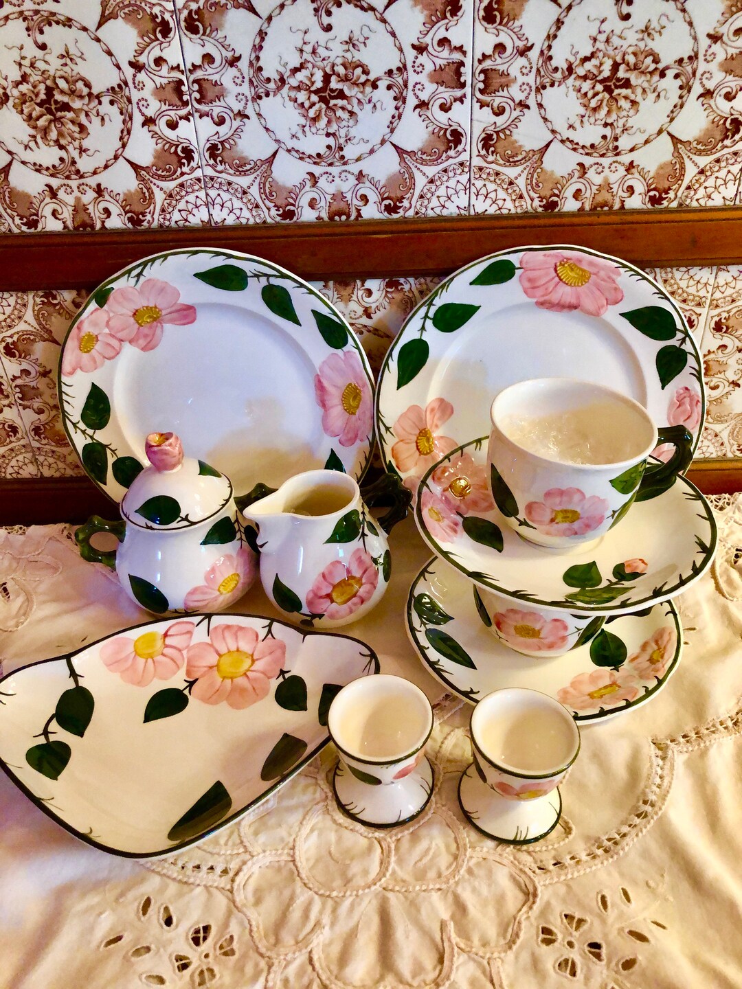 Villeroy & Boch Wild Rose Ceramic For 2 Breakfast tea coffee set 12 pieces With rare Crumpet ...
