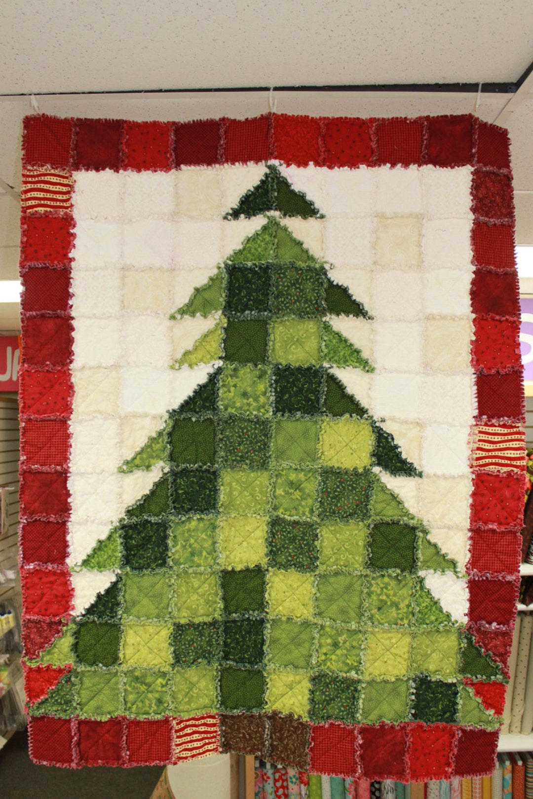 STPQ5 Christmas Tree Rag Quilt Pattern (paper) - Etsy