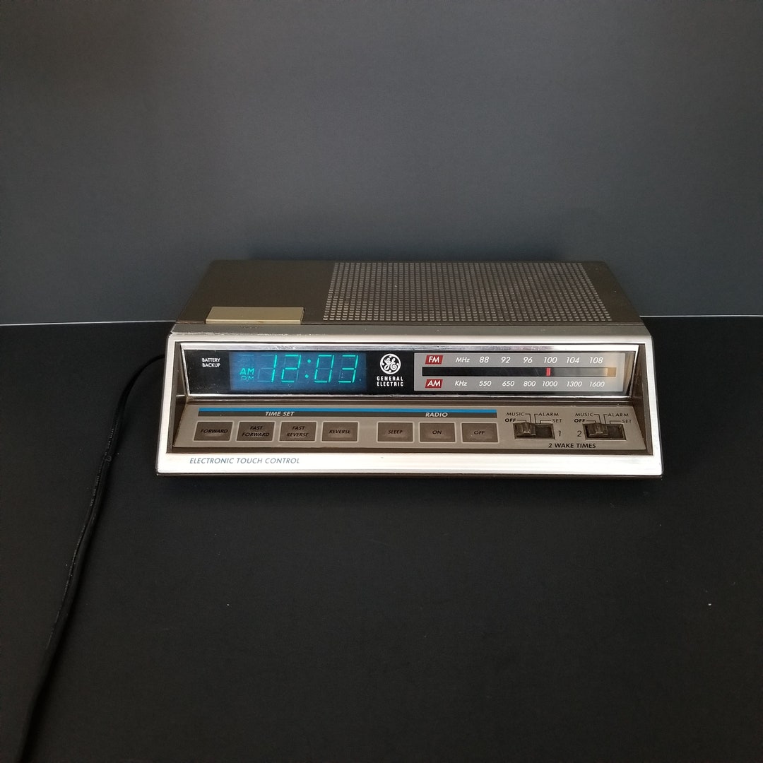 Vintage Digital Clock Radio Alarm Clock Electonic Touch GE - Etsy