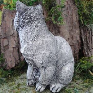 Detailed Grey Tone Cat Statue for Cat Memorial Statue or a Gift for a ...