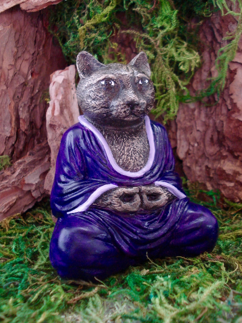 Cat Buddha, Zen Buddha Garden, Buddha Sculpture, Zen Garden, Spiritual ...
