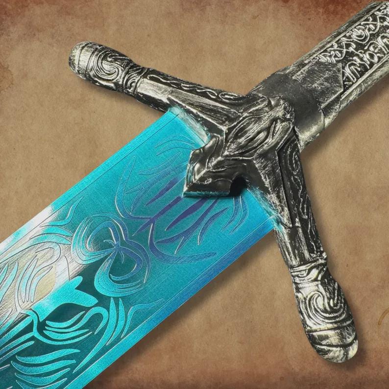Holy Moonlight Sword Life-size Metal Replica / Moonlight Great Sword of ...