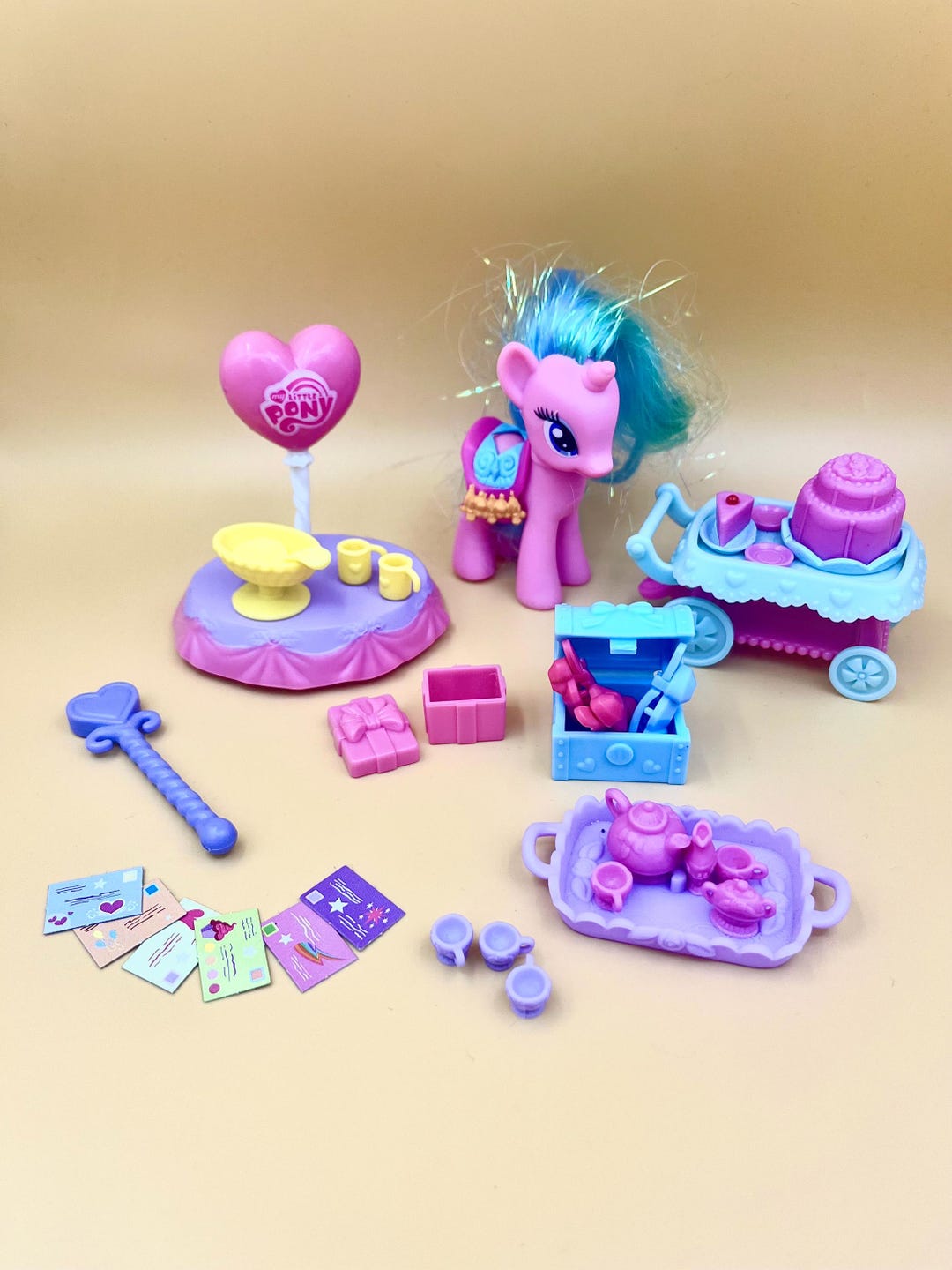 Hasbro My Little Pony Celebration at Canterlot Castle – Starbeam ...