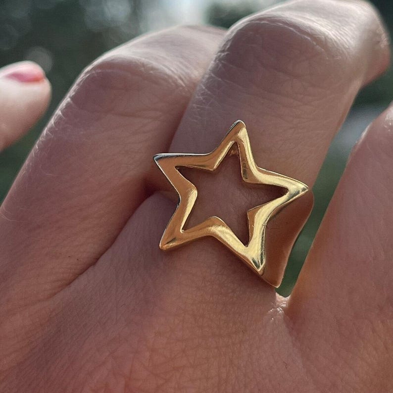 Gold Star Ring, Falling Star Ring, Gold Band Ring, Thick Star Ring ...