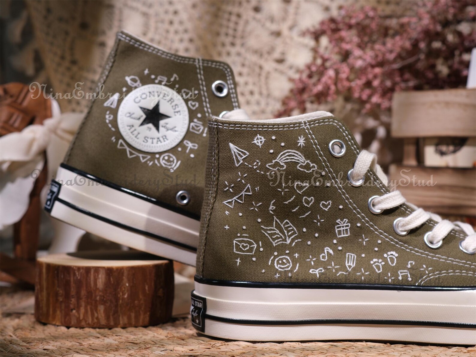 Cartoon-style Converse Chuck Taylor Embroidery/hand Embroidery ...