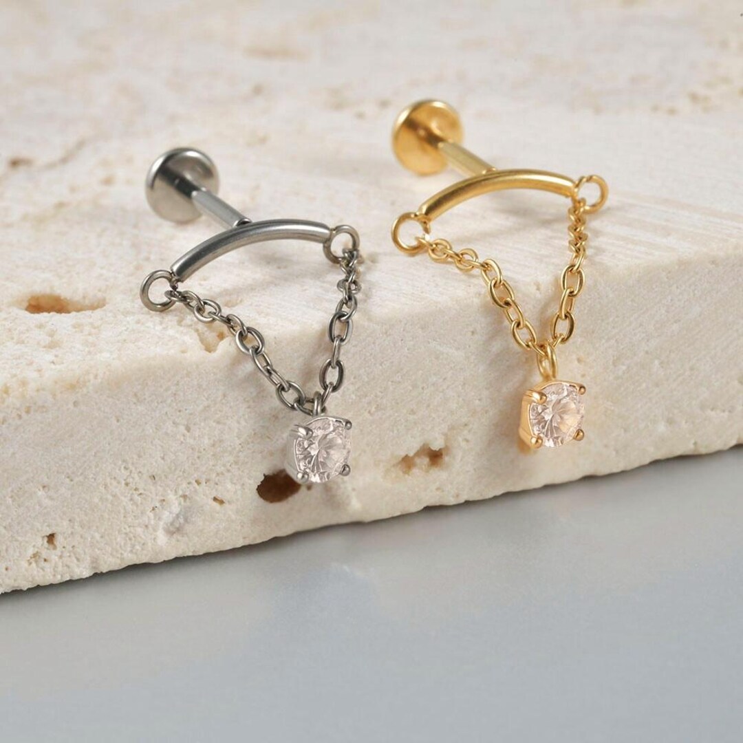 Dangling Chain Helix – Titanium Clicker for Tragus, Daith, Rook, Conch ...