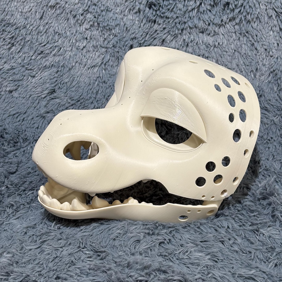 Round Dragon Head Base Moveable Jaw Mask Fantasy Dragonborn Warrior ...
