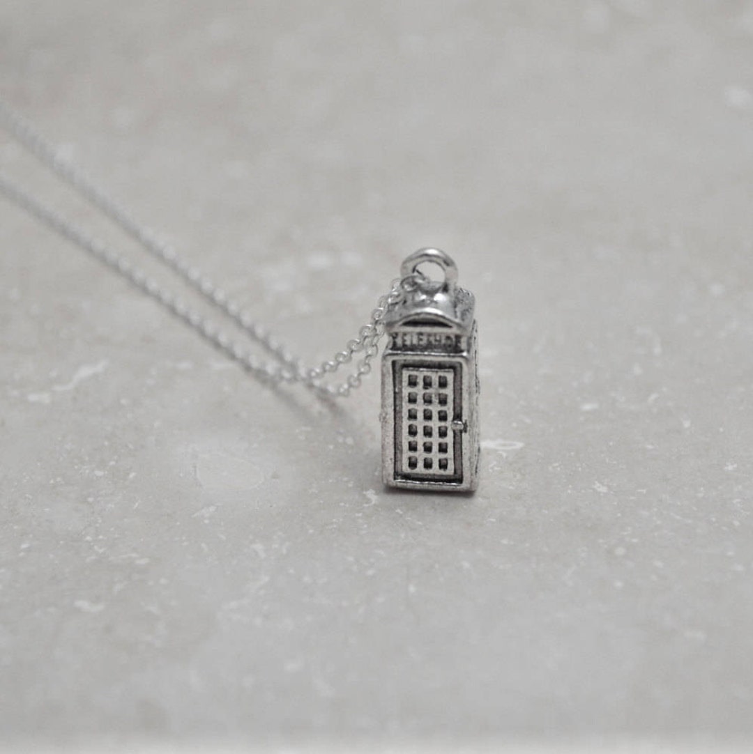 Tardis Necklace: 3D Police Box Charm, Sci-fi Geek Gift - Etsy