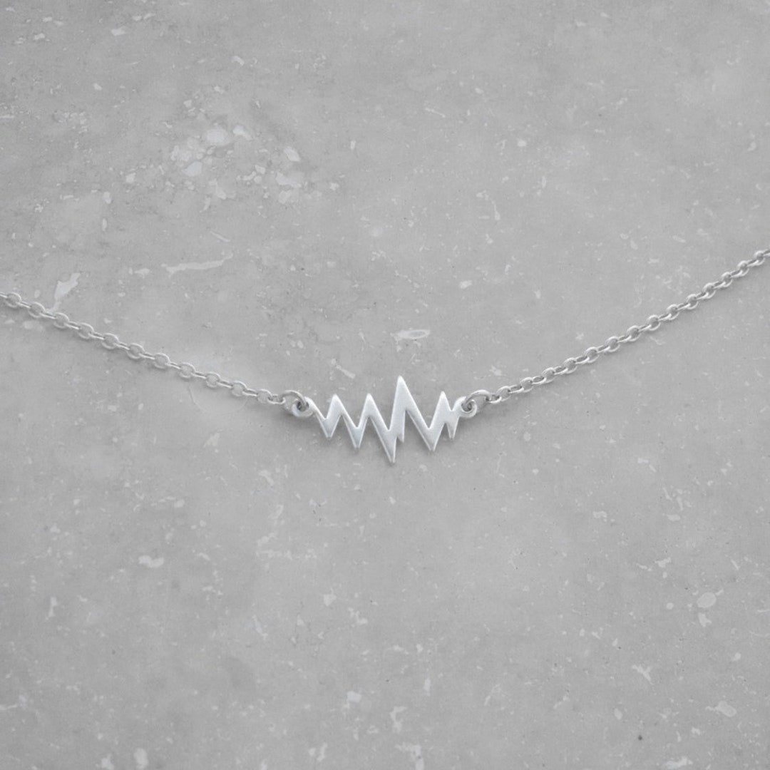 Heartbeat Necklace: EKG Pulse Jewelry, Doctor Nurse Gift - Etsy