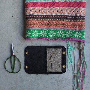 Black Leather Needle Book, Needle Storage in Leather and Felt, Case for ...