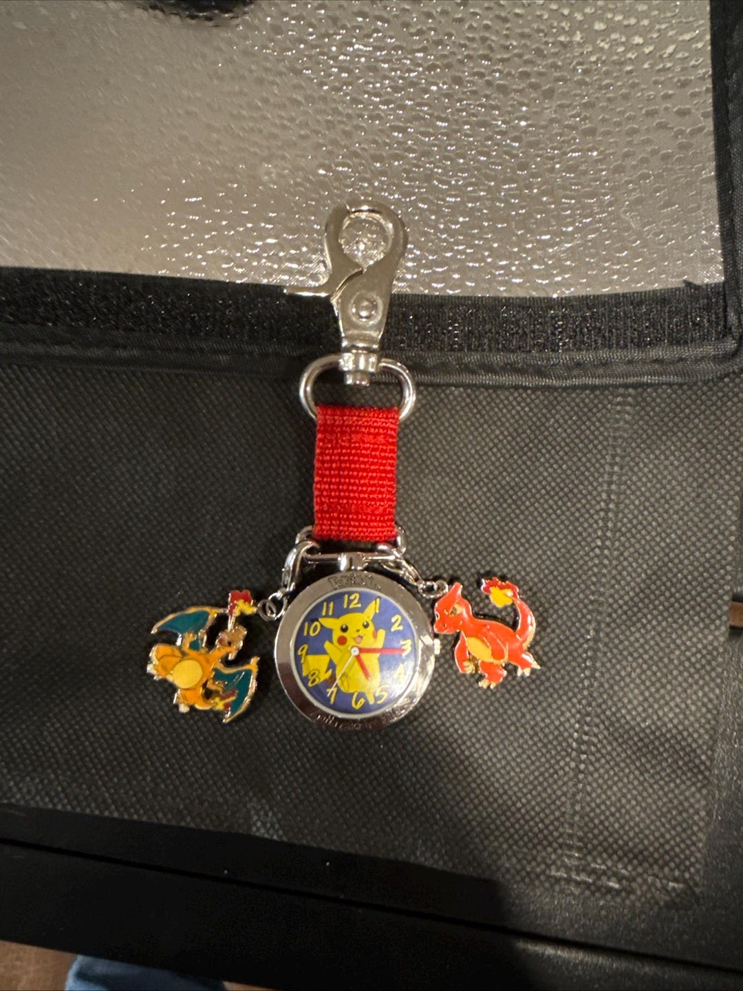 Pokémon Pikachu Keychain Watch With Charizard and Charmeleon. Very Rare ...