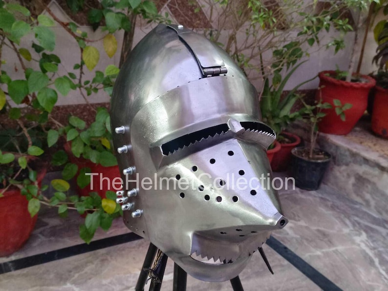 Medieval Nurnberg. Bascinet Helmet With Chainmail | 16 Ga Steel ...