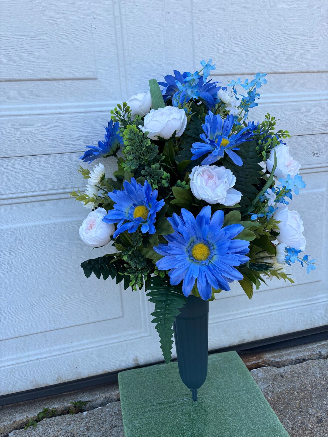 Cemetery Cone- Flowers for Grave- Cemetery Flowers - Cemetary Flowers ...
